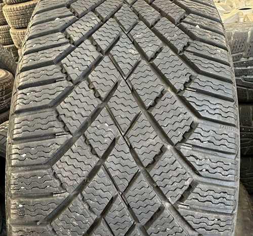 Continental ContiVikingContact 7 235/45 R18 98T