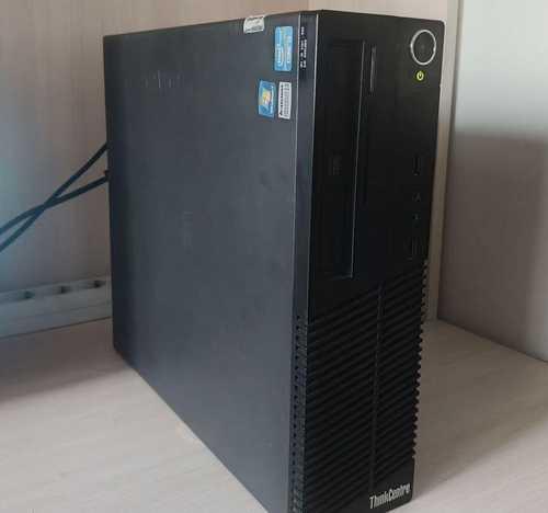 Lenovo Core i7 (Xeon) / 16 GB / Quadro K620