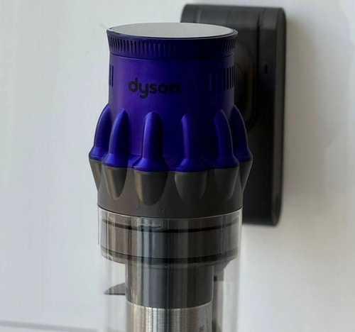Беспроводной пылесос dyson