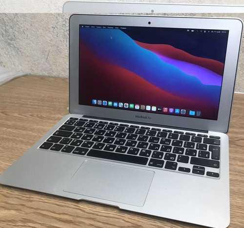 MacBook Air 11 (2013), 256 ГБ, Core i7, 1.7 ГГц, RAM 8 ГБ, Intel HD Graphics 5000