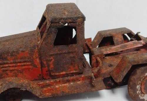 Игрушка,грузовик,1940-50г.Жесть. Утраты