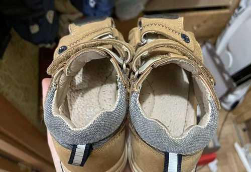 Детская обувь сандали