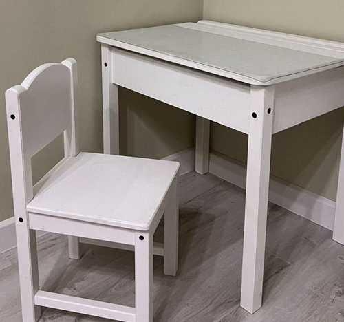 Детский стол и стул IKEA
