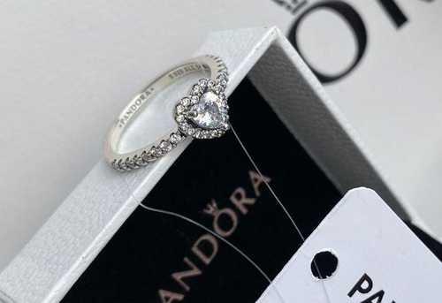Серебряное кольцо Pandora 17р