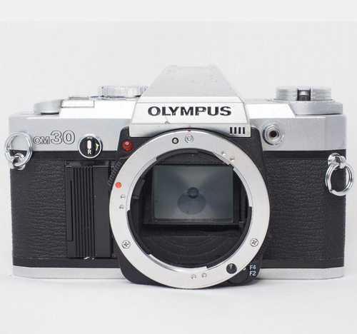 Olympus OM 30 Пленочный фотоаппарат зеркальный