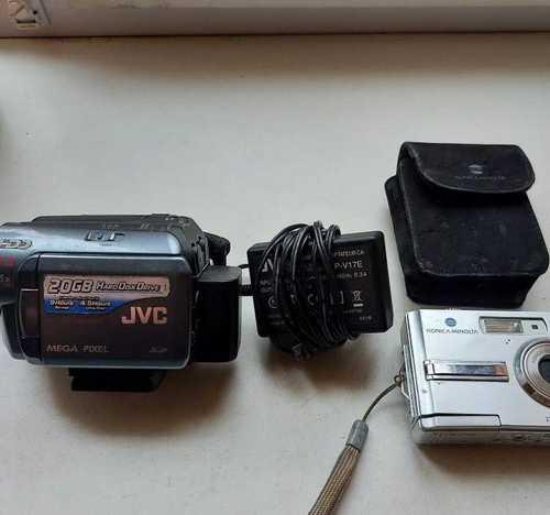 Фотоаппарат Konica minolta и видеокамера JVC