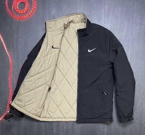 Куртка новая Nike осенняя