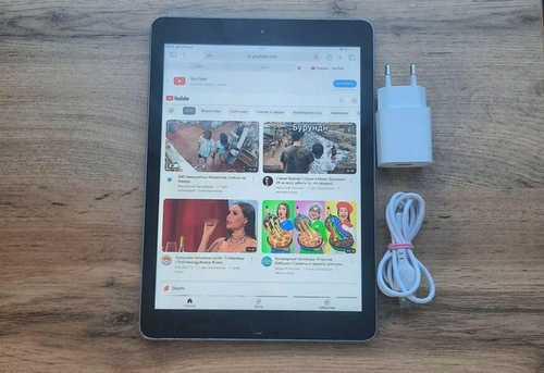 iPad A1822 (2017) 32 gb Wi-fi