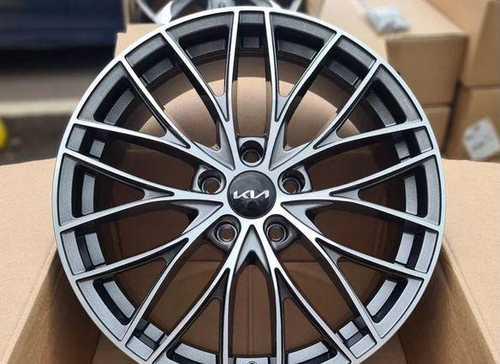 Новые литые диски R18 на Kia K5