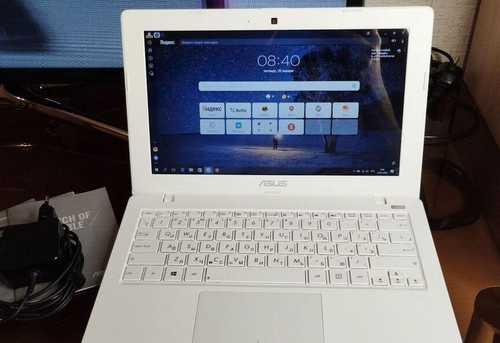 Ноутбук Аsus современный Vivobook на ssd