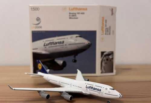 Модель самолета 1/500 Lufthansa 747-400 501439
