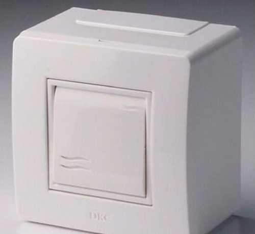 DKC In-Liner Коробка в сборе с выключателем, белая