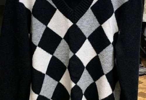 Пуловер женский трикотаж 50-52 р-р