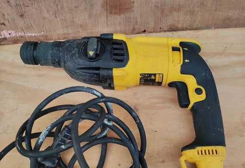 Перфоратор dewalt D25133k