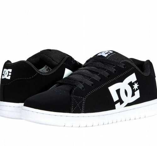 Дутые кроссовки DC Shoes