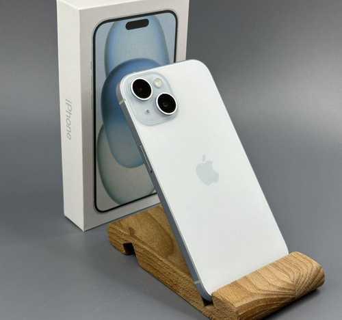 iPhone 15, 256 ГБ