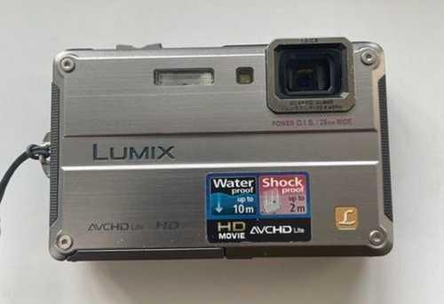 Фотокамера Lumix с режимом подводной съемки