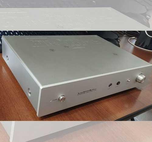 Усилитель для наушников Luxman P-200 220V