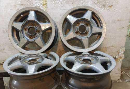 Диски колесные литые R13 J5 4x100 ET40 DIA59.1