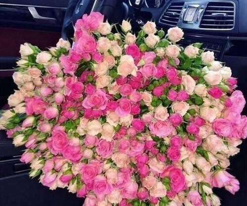 Букет кустовых роз доставка
