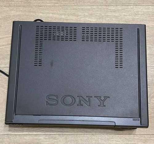 Sony Видеомагнитофон пишущий Sony SLV-X315ME