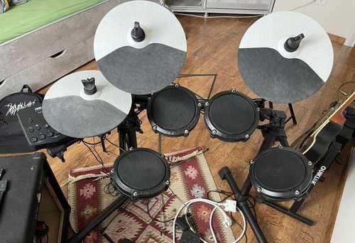 Барабанная ударная установка Alesis debut kit