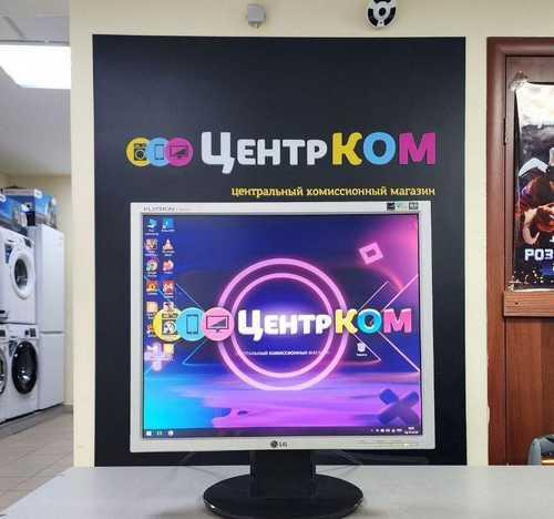 Монитор LG flatron 19 " HD