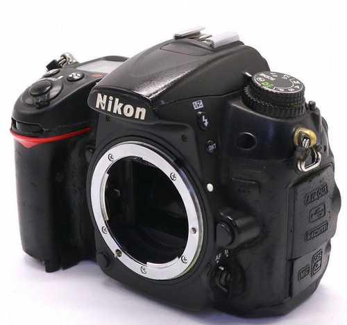 Nikon D7000 body (пробег 842095 кадров)