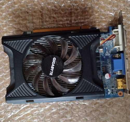 Видеокаота Gigabyte GeForce GT 240