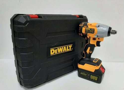 Гайковерт аккумуляторный dewalt