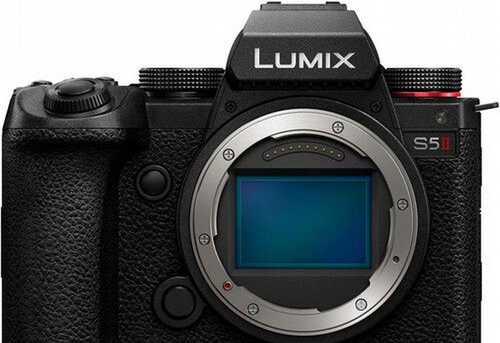 Panasonic Lumix DC-S5 II новый