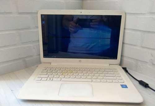 Белый красивый ноутбук HP 4gb озу