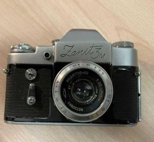 Советский фотоаппарат Zenit 3 M