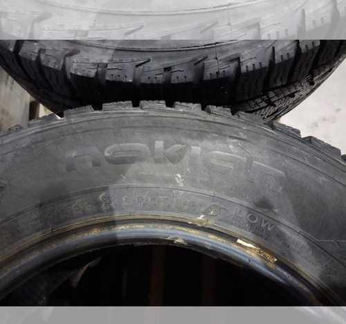 Nokian Tyres Hakkapeliitta CR3 215/65 R15 102R