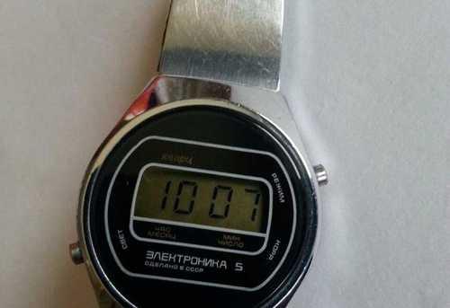 Часы ретро 5-электроника СССР