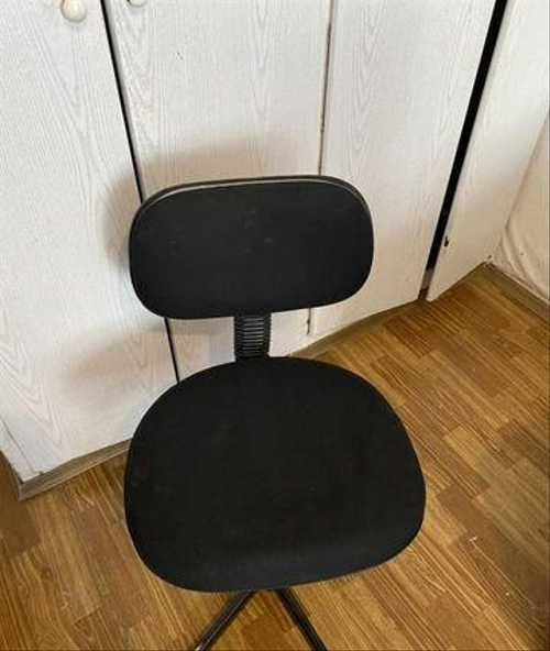 Офисные стулья 2 шт