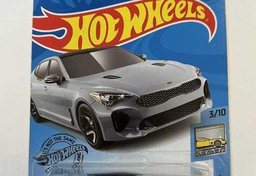 Hot wheels KIA stinger GT 2019