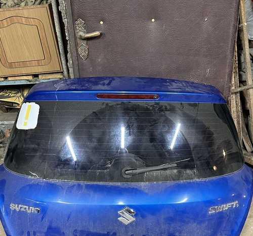Крышка багажника Suzuki Swift