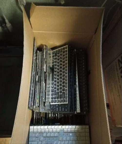 Ящик ноутбучных клавиатур бу