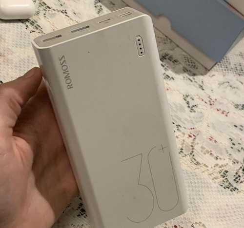 Romoss 30000 powerbank с быстрой зарядкой