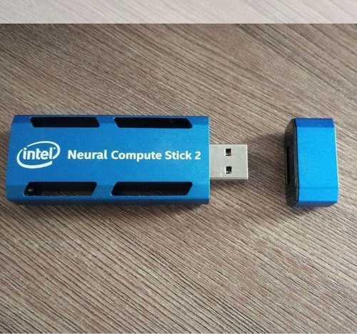 Микрокомпьютер Intel Neural Compute Stick 2