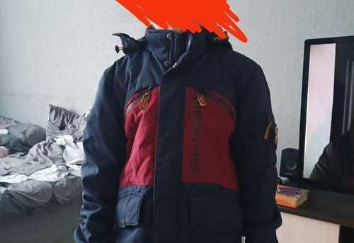 Куртка весенняя на мальчика размер 146