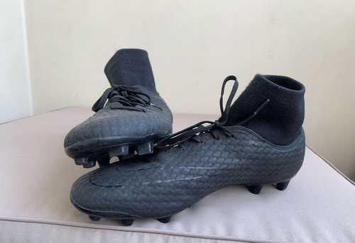 Футбольные бутсы nike hypervenom