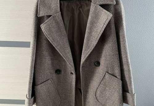Пальто женское демисезонное размер 42