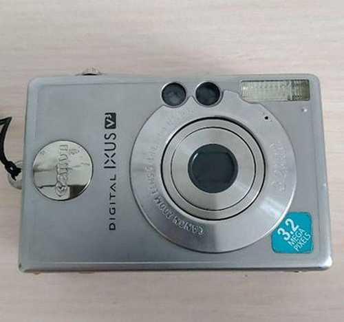 Компактный фотоаппарат Canon Digital ixus V3