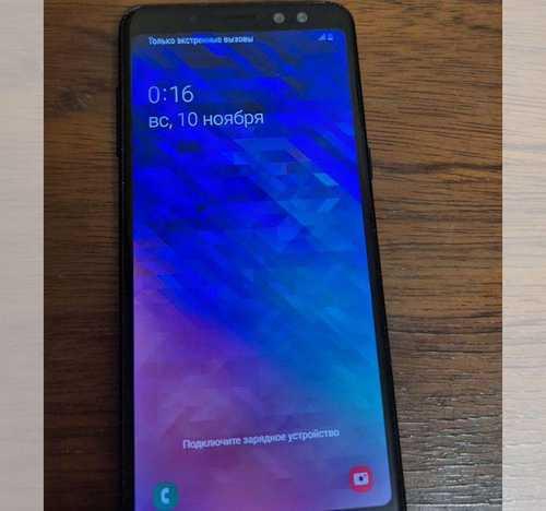 Samsung Galaxy A8 (2018), 4/32 ГБ