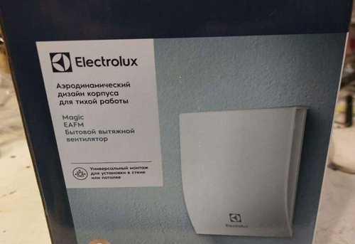 Бытовой вытяжной вентилятор Electrolux eafm-100