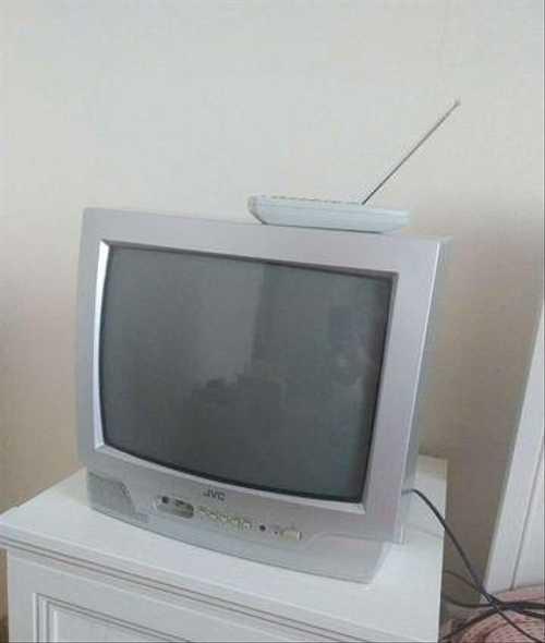 Цветной б/у телевизор JVC с пультом