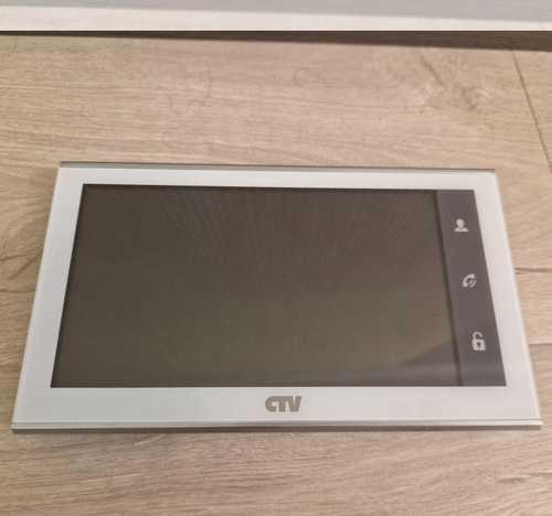 Видеодомофон CTV M2702MD вызывная панель CTV-D1000