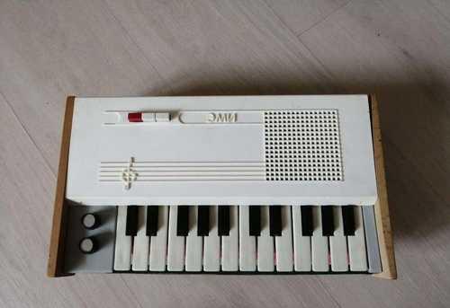 Игрушечный синтезатор эми, СССР, 1990 г